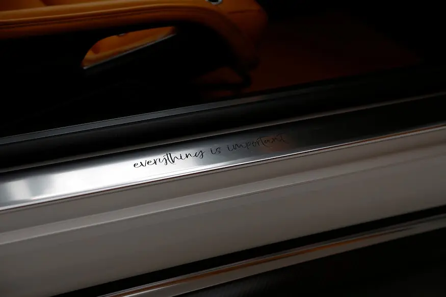 The Singer DLS — top of Porsche 911 customisation | Colors of Speed