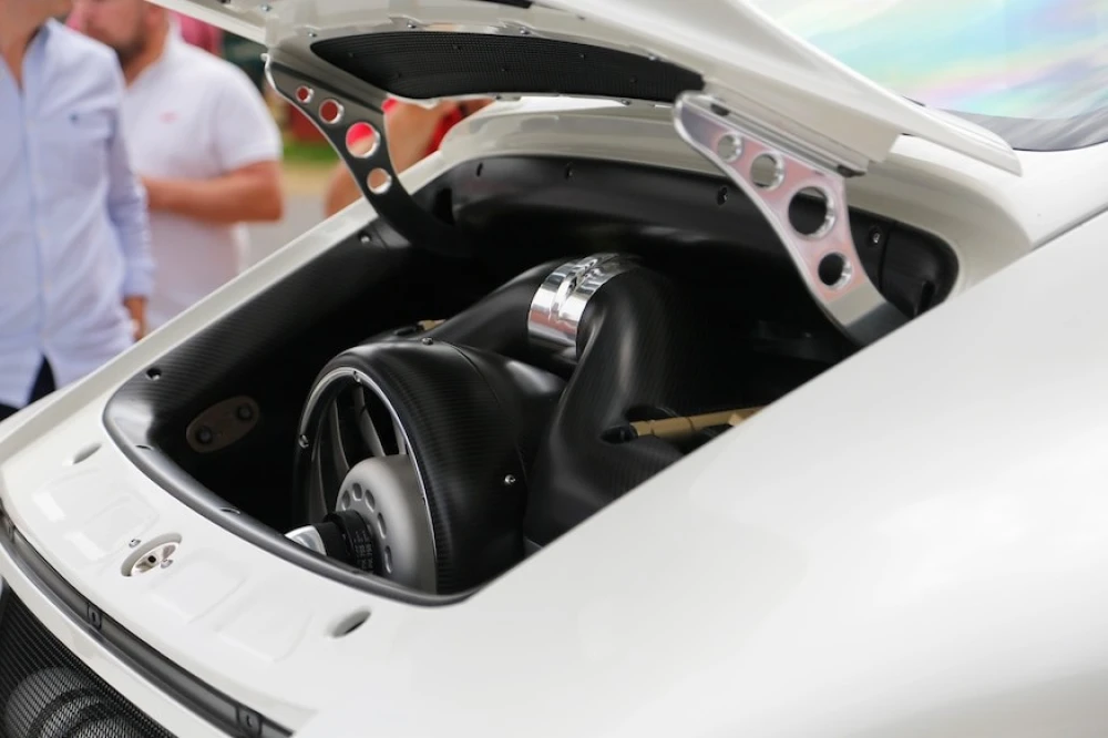 The Singer DLS — top of Porsche 911 customisation | Colors of Speed