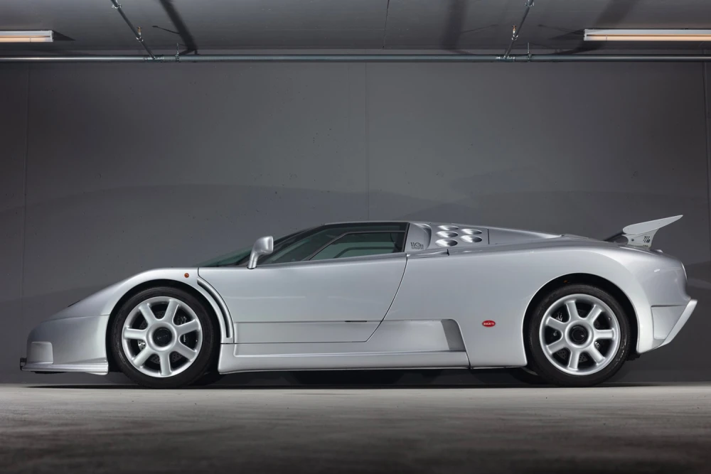 Bugatti EB 110 | Colors of Speed