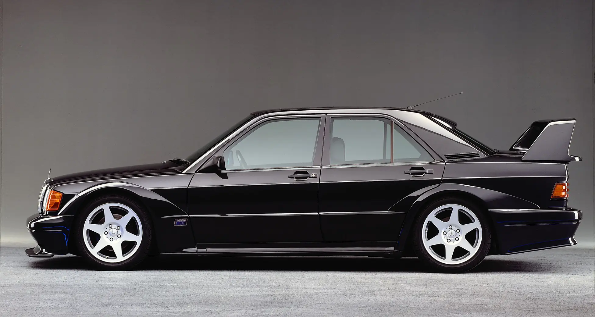 Mercedes-Benz 190E 2.5-16 Evolution II | Colors of Speed
