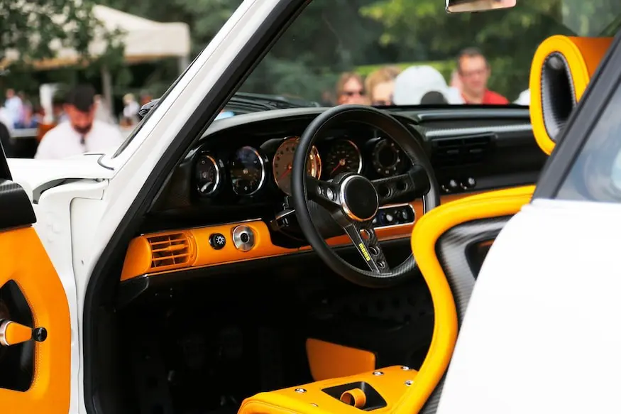 The Singer DLS — top of Porsche 911 customisation | Colors of Speed